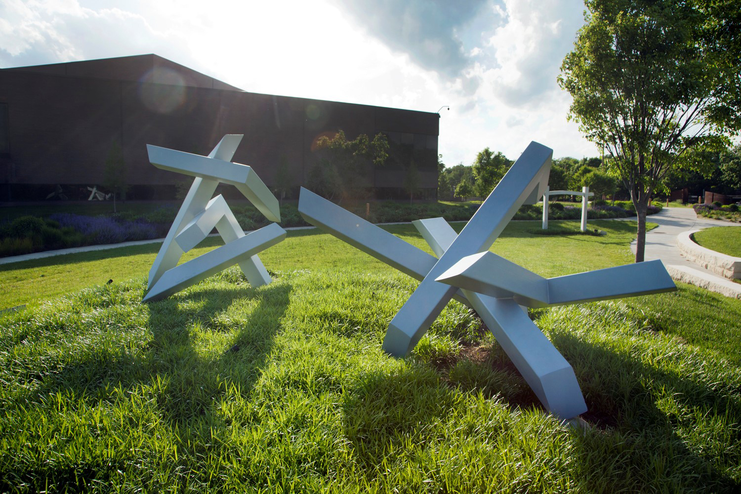 Drop-In Sculpture Tour in the Art Garden - Wichita Art Museum
